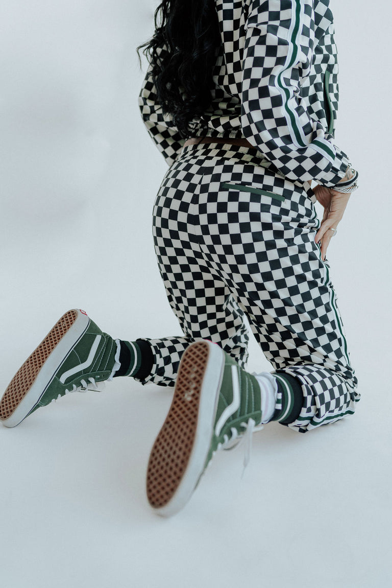 Checkmate Jogger – foreall.com